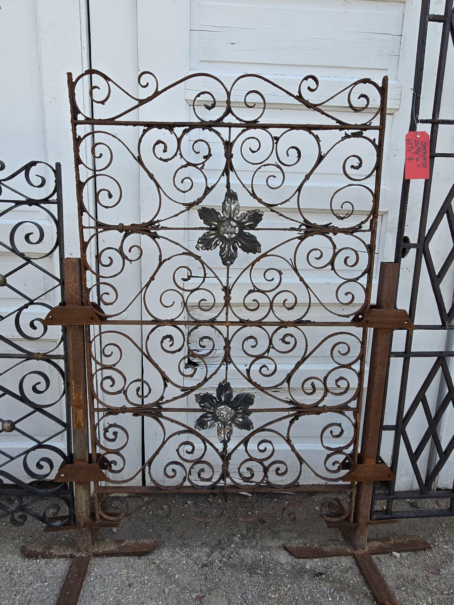 Antique Iron Gate w/ Scrollwork and Floral Medallions GAM0456 ...