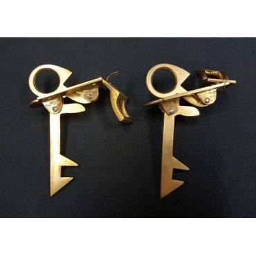 Set of 2 Brass Shutter Dogs #GA136 – Governor's Architectural Salvage